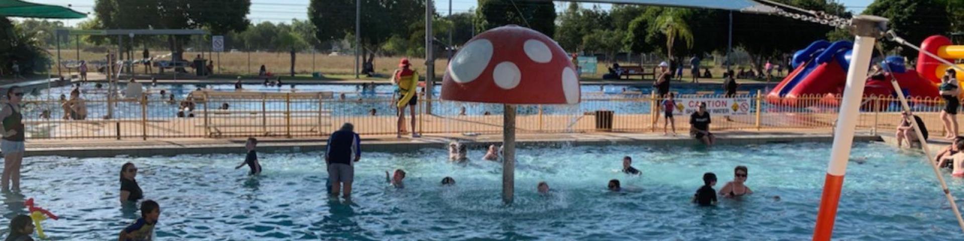 Palmerston Pool farewelled with a splash and a bang! | City of Palmerston